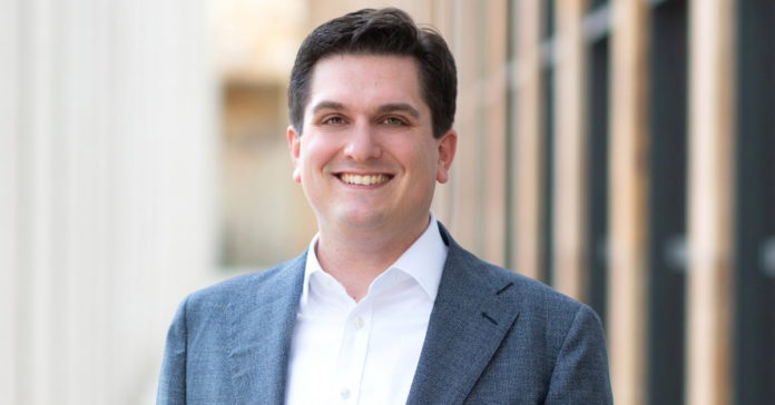 Wiesbadens neuer Kämmerer Hendrik Schmehl startet - Der Neue Kämmerer